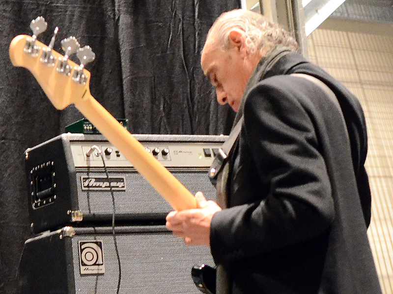 The Bass Centre Rhythm Stick